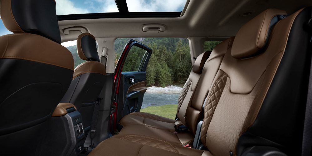 Jeep Meridian Images - Meridian Interior & Exterior Photos